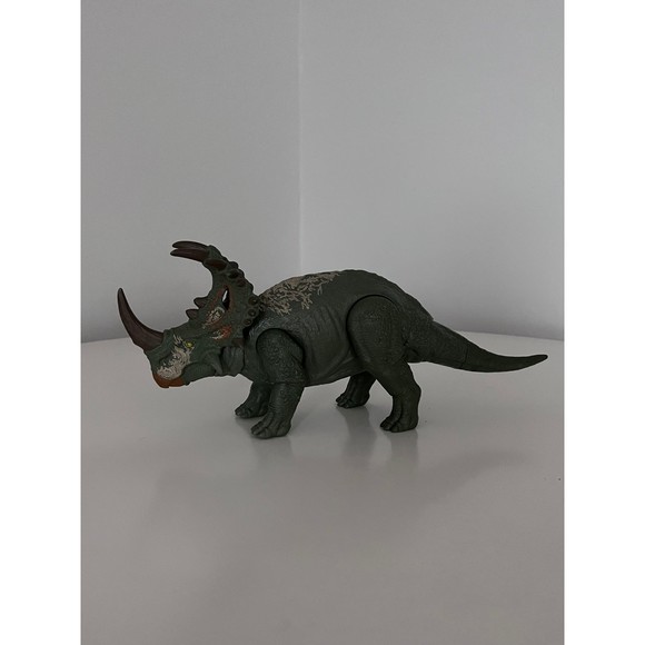 Mattel | Toys | Jurassic Park Roaring Stegosaurus | Poshmark